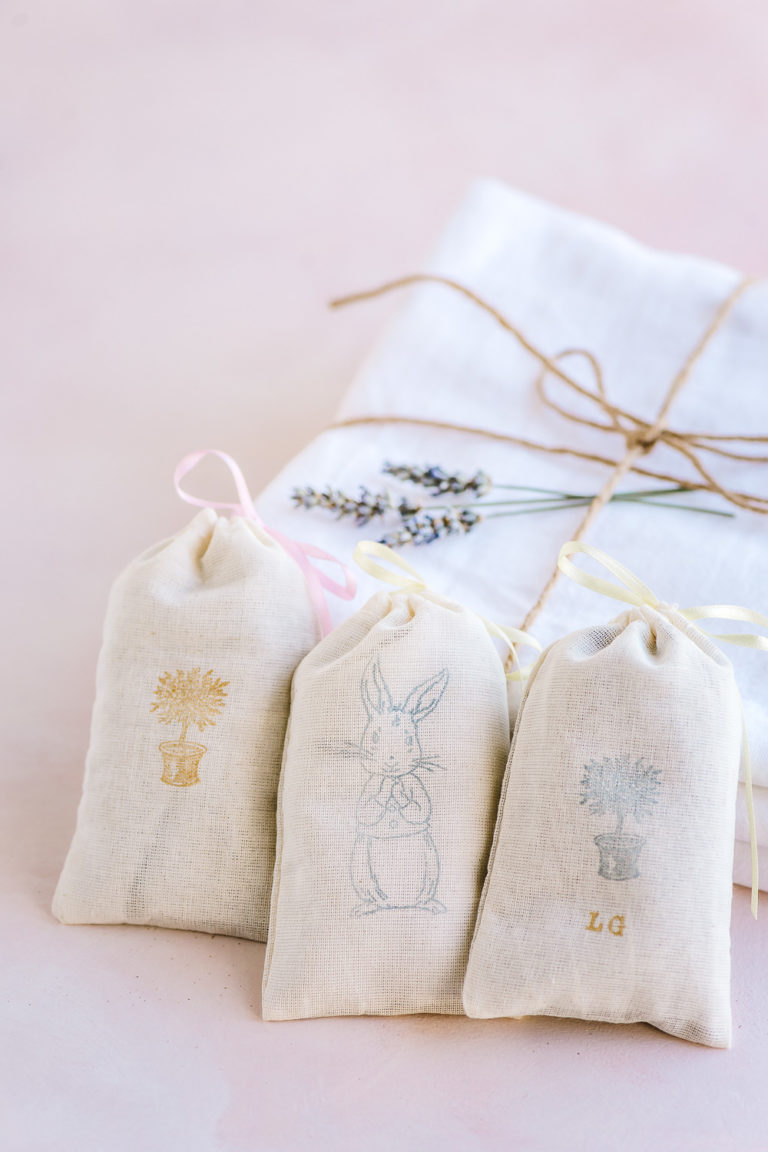 How to Make Lavender Sachets - Easy DIY instructions